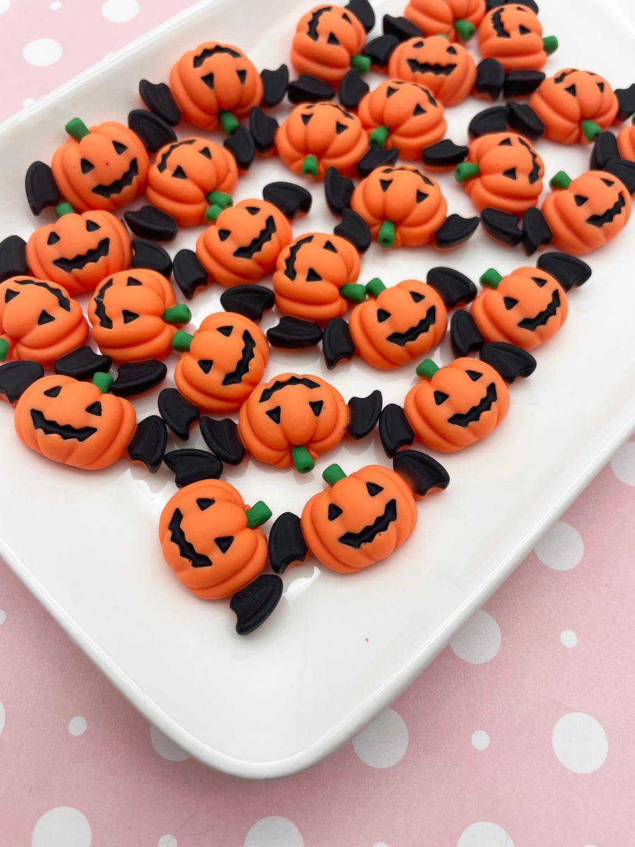 4 Cute Pumpkin Bat Jack O'lantern Halloween Cabochons, Matte Flat-back ...
