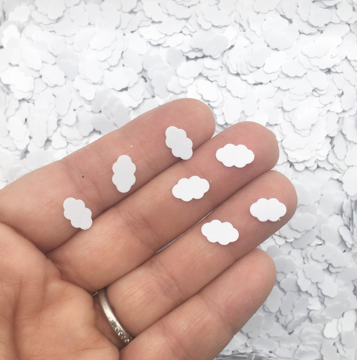 White Cloud Glitter Confetti, Cloud Table Scatter, U171 – Happy Kawaii Supplies