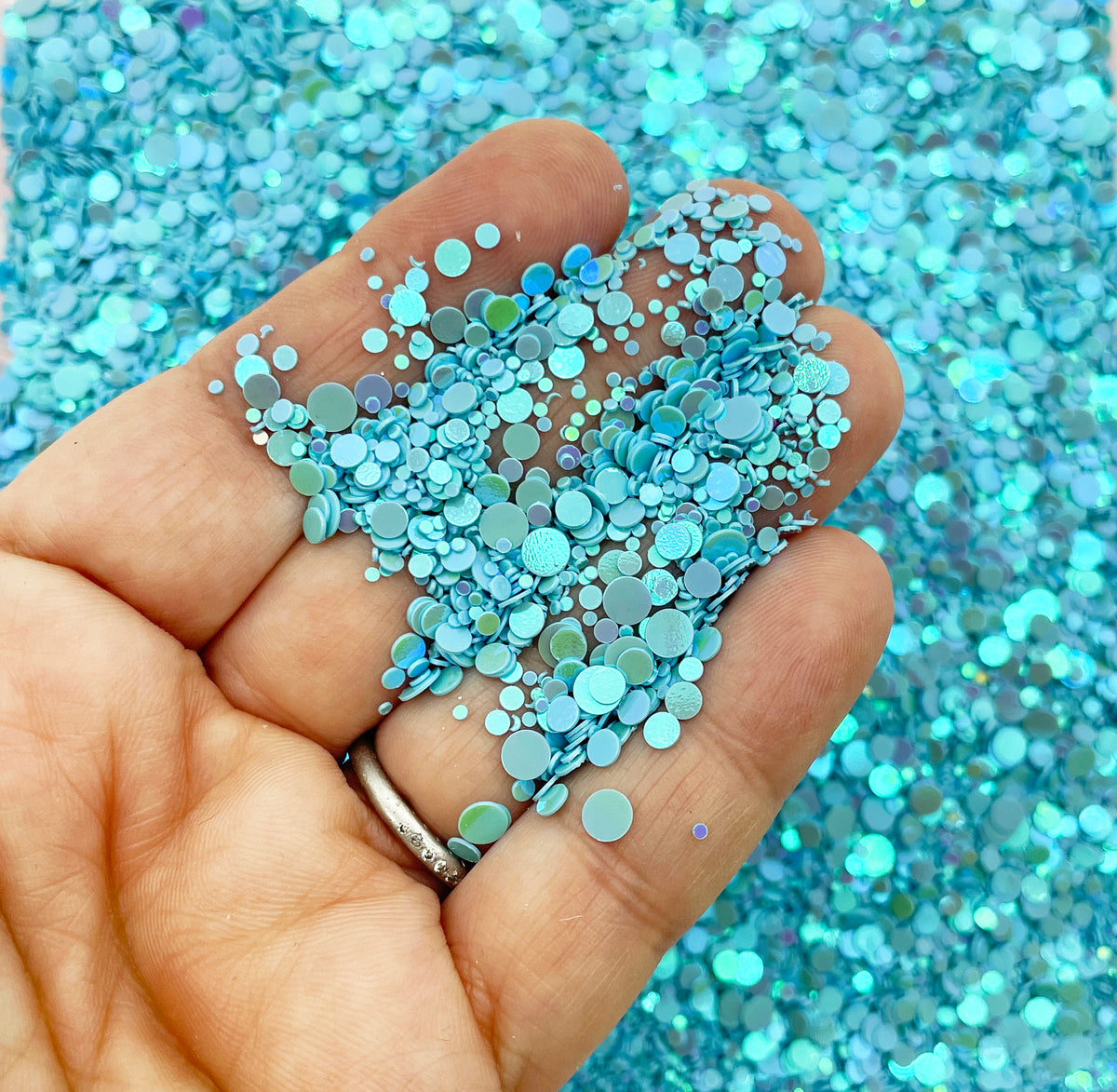 Light Blue Donut Bubbles Iridescent Shift Round Bubble Glitter F571 ...
