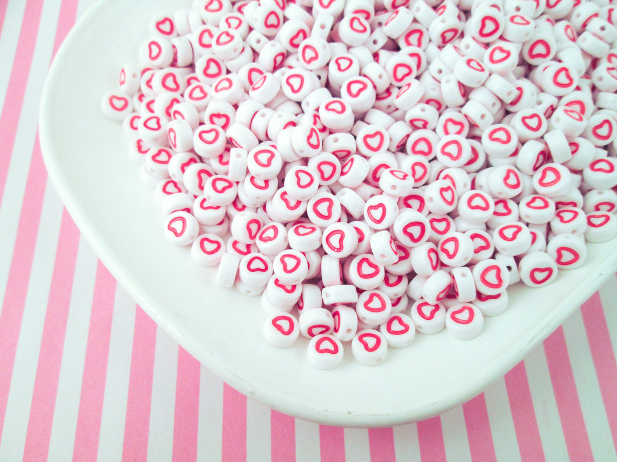 100 Red Heart Outline Beads, Acrylic Symbol Beads J29 – Happy Kawaii ...